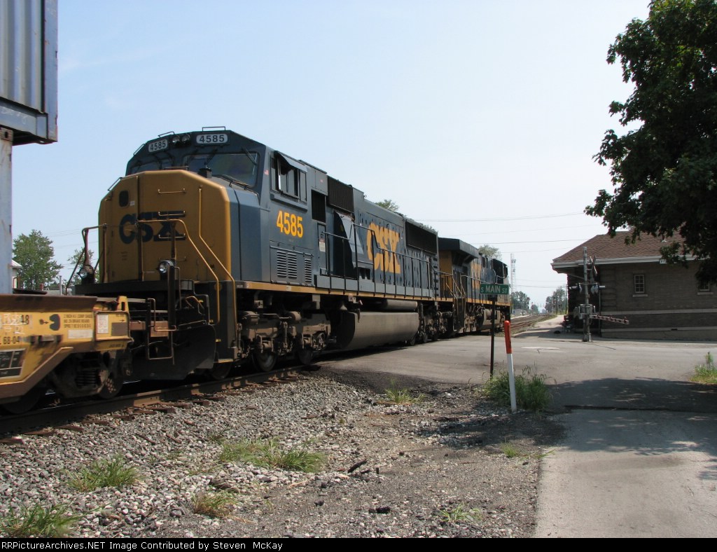 CSX 4585